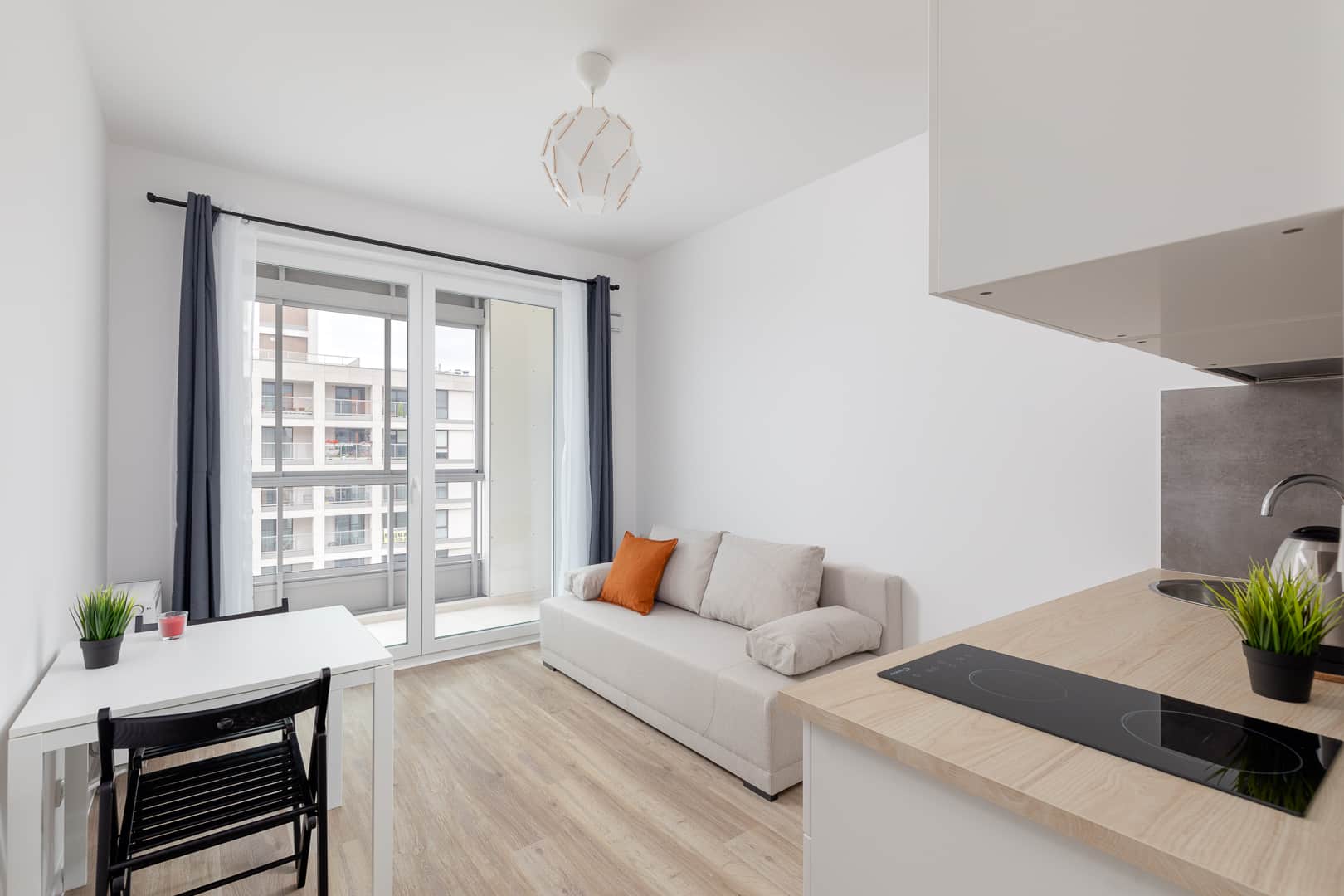 Flat for rent in Warsaw - Apartment for rent in Poland